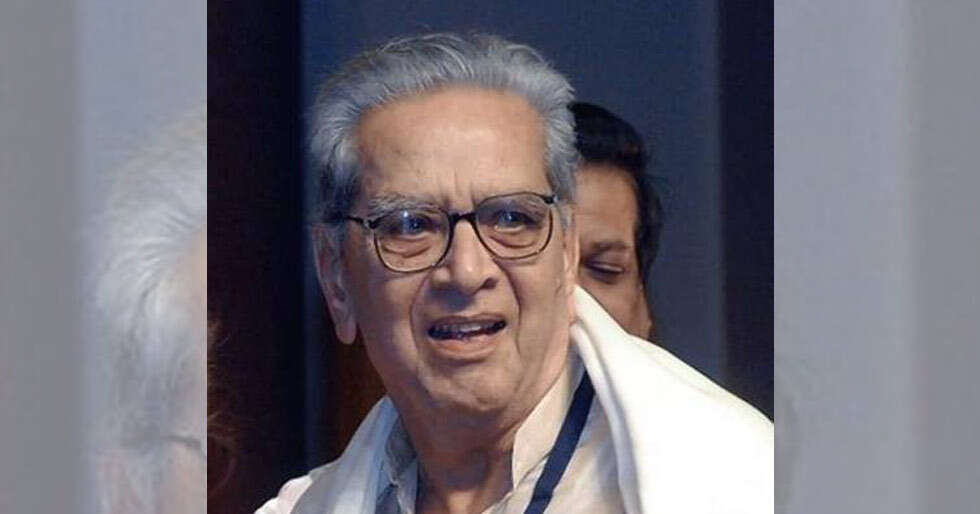 Eminent Actor Dr Shriram Lagoo Passes Away | Filmfare.com