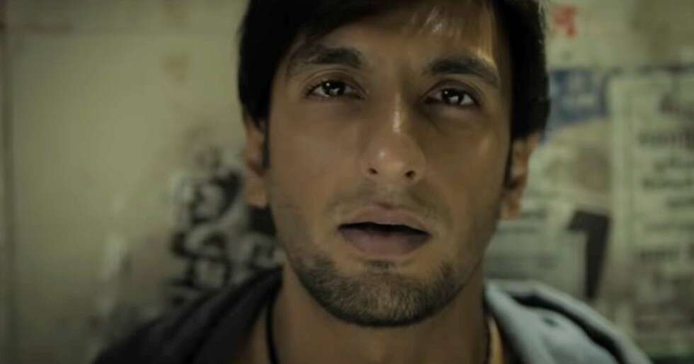 New video alert! Watch the latest song from Gully Boy titled Doori ...