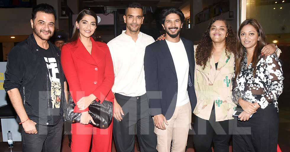 Cast of The Zoya Factor lights up the special screening of the film ...
