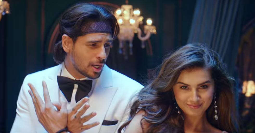 Sidharth Malhotra and Tara Sutaria impress with their chemistry in ...