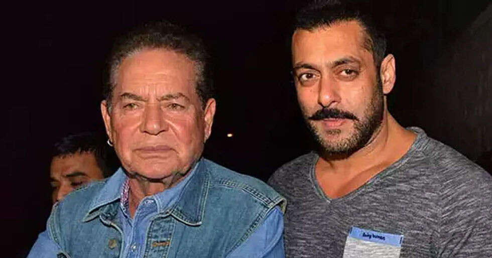 Here’s how Salim Khan celebrated Eid without Salman Khan | Filmfare.com