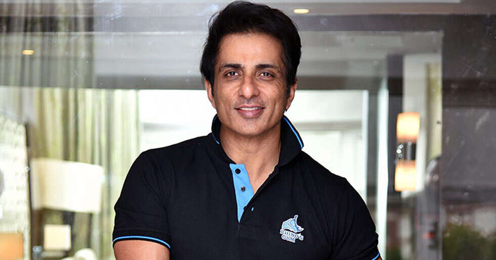 Sonu Sood comes up with a scholarship programme for IAS aspirants in ...