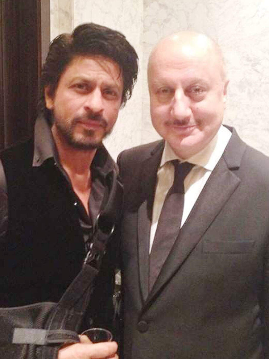 Anupam Kher Shares A Rare Throwback Picture Of Himself With Shah Rukh ... Anupam Kher Shares A Rare Throwback Picture Of Himself With Shah Rukh ...
