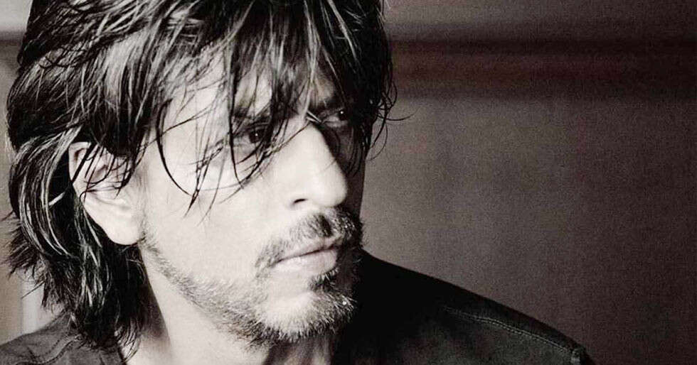 This Picture Of Shah Rukh Khan From His Theatre Days Is Going Viral