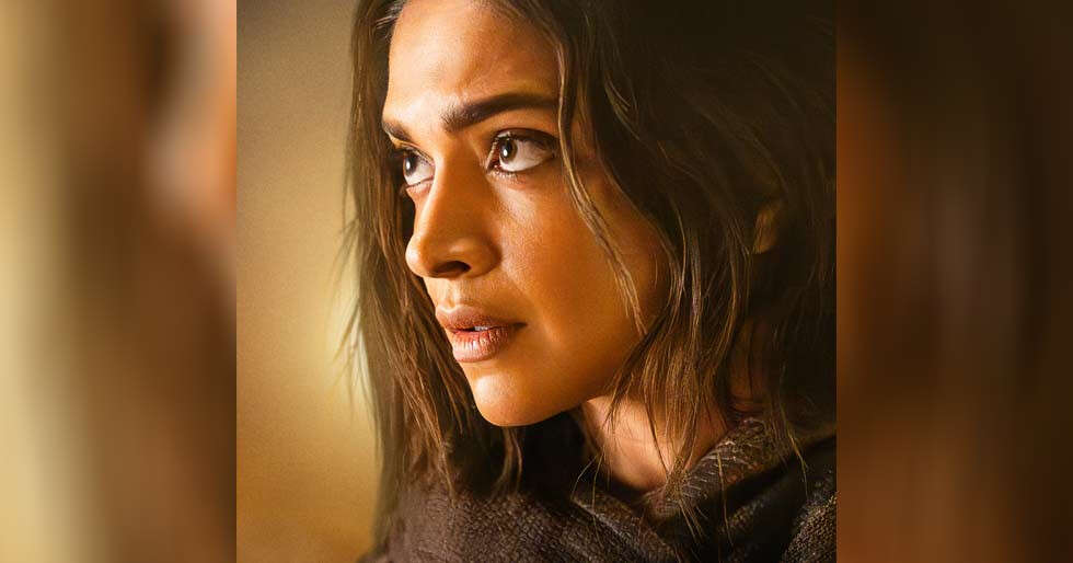 Deepika Padukone looks captivating in her official first look from ...