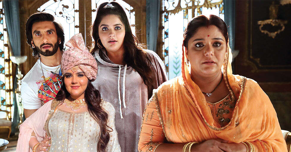 Exclusive: Anjali Anand on her breakout role in Rocky Aur Rani Kii Prem Kahaani and more ...