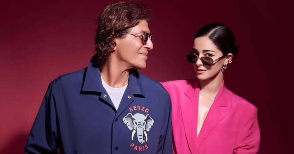 Chunky Panday's best family moments with Ananya Panday & more ...