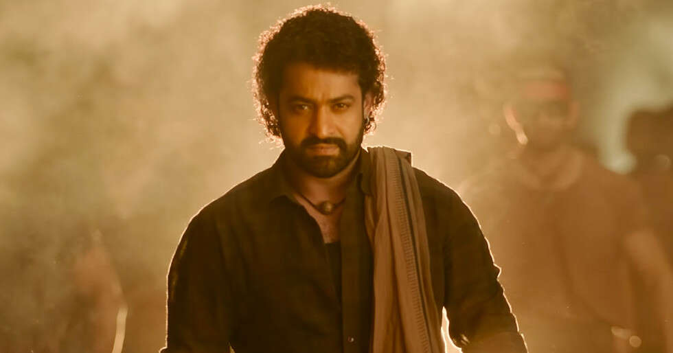 The intense trailer of Devara: Part 1 is out now | Filmfare.com