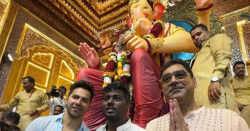Varun Dhawan and team Baby John visit Lalbaugcha Raja ahead of its ...