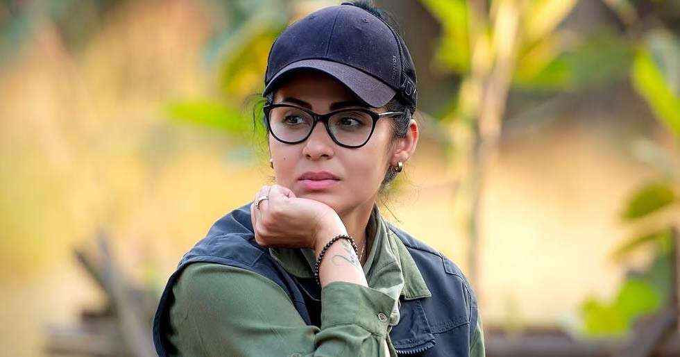 Actress Sadaa Breaks Down Over Supreme Court Order to Relocate Delhi’s ...