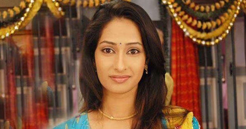 Pavitra Rishta Actress Priya Marathe Passes Away at 38 Due to Cancer ...