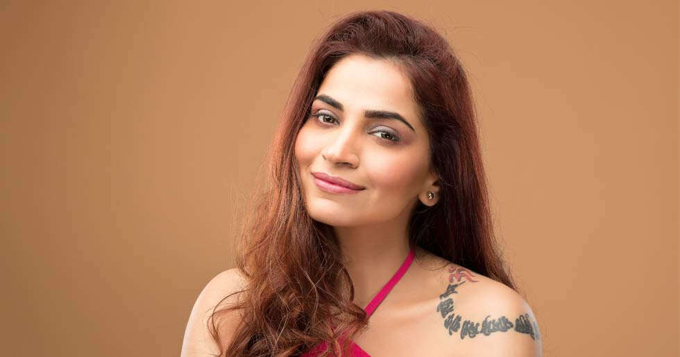Exclusive: Shruti Pathak on The Magic of Hum Dono, Her Iconic Hits, and ...