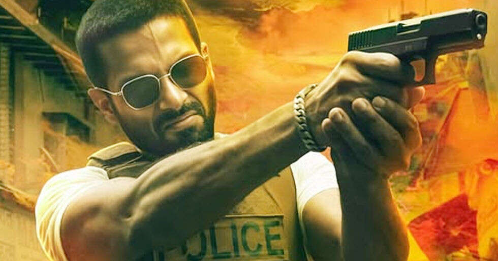 Deva Movie Review | Filmfare.com