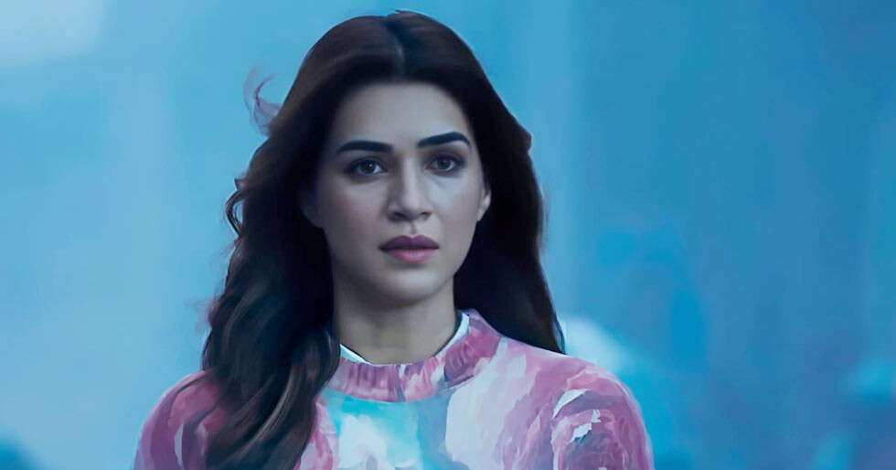 Headline “Happy That I Have Ticked The Box of Being Directed By Aanand L Rai” - Kriti Sanon ...