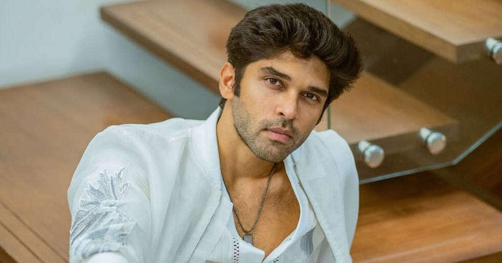 Dhruv Vikram Marks Birthday With a Kindness Drive | Filmfare.com