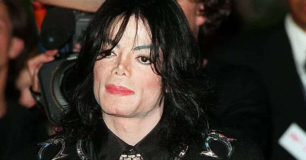 Fresh Allegations Surface Against Michael Jackson As Four Siblings File ...
