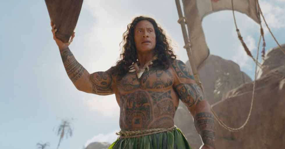 Dwayne Johnson Reveals His Daughters’ Honest Reaction To His Maui Look ...