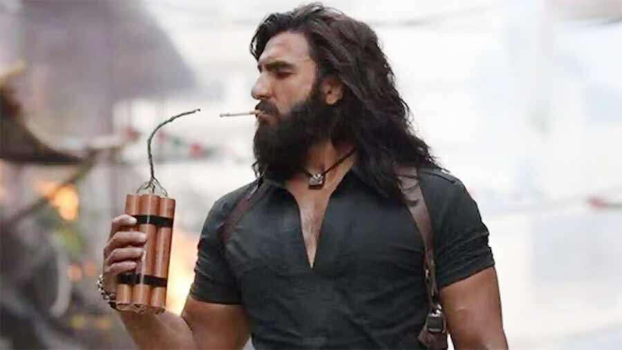 Dhurandhar: The Revenge Day 4 Box Office: Ranveer Singh Starrer Nears ...