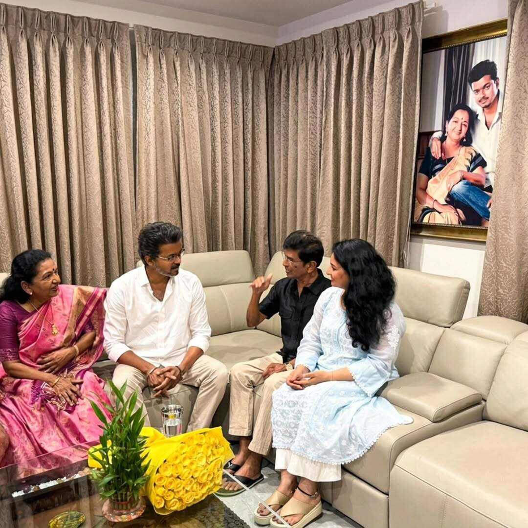 Thalapathy Vijay’s Takes Oath As TN CM on Mother’s Day | Filmfare.com