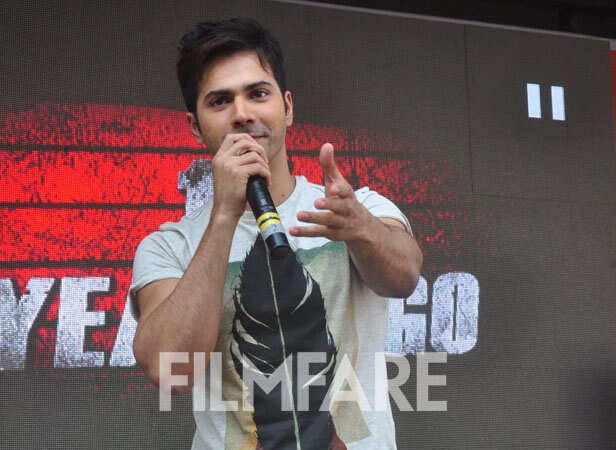 Varun Dhawan goes back to college | Filmfare.com Varun Dhawan goes back to college | Filmfare.com