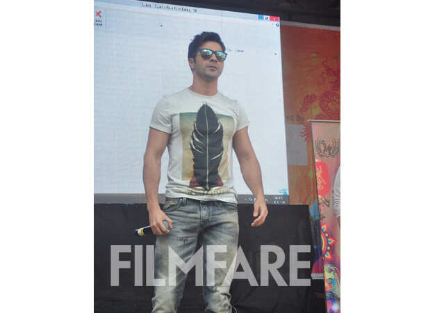 Varun Dhawan goes back to college | Filmfare.com Varun Dhawan goes back to college | Filmfare.com