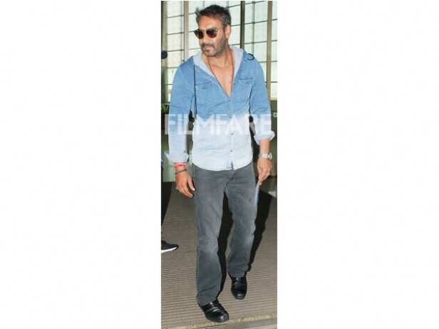 Aamir Khan And Ajay Devgn Clicked At The Airport