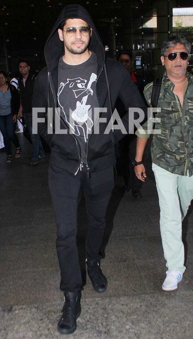 Ranveer Singh and Sidharth Malhotra go all black for their off-duty ...