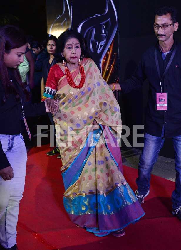 Sabitri Chatterjee, Bappi Lahiri & Mamata Shankar attend the Jio ...