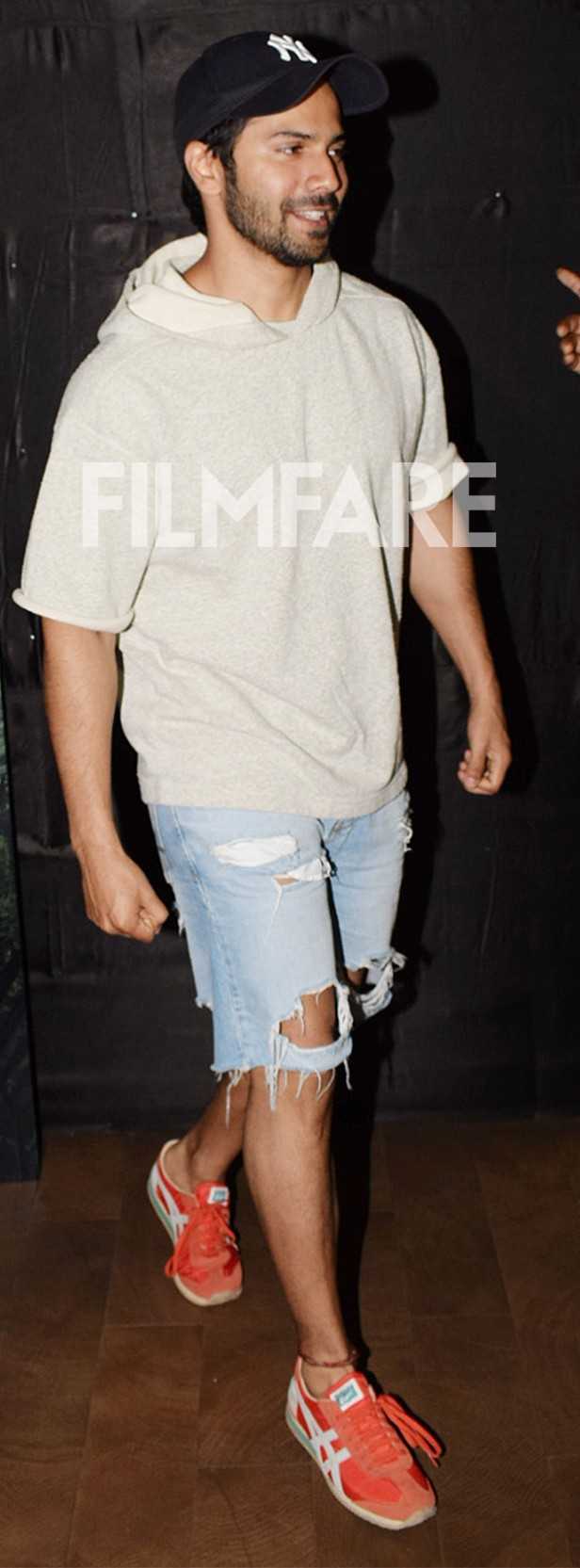 Varun Dhawan and Kartik Aaryan watch Jumanji 2 together | Filmfare.com