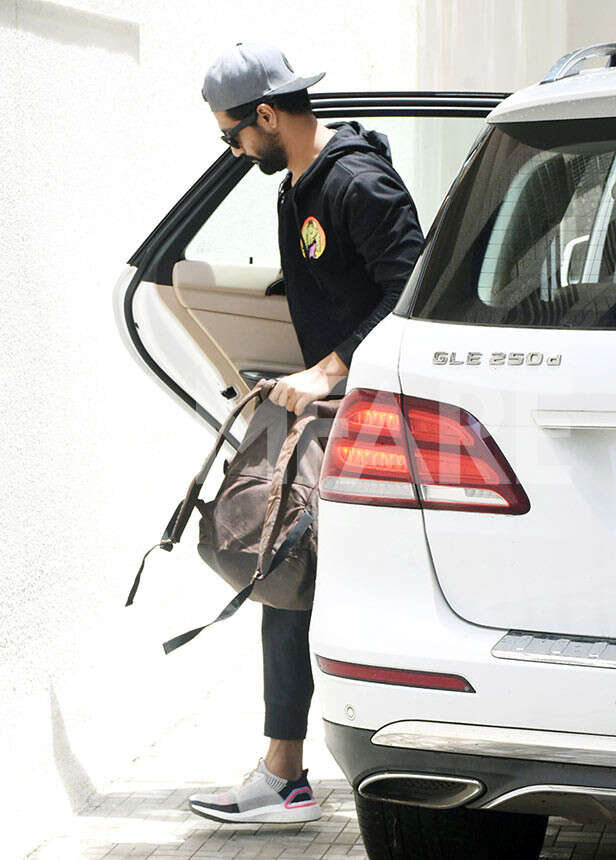 In Pictures: Vicky Kaushal flaunts his effortless swag | Filmfare.com