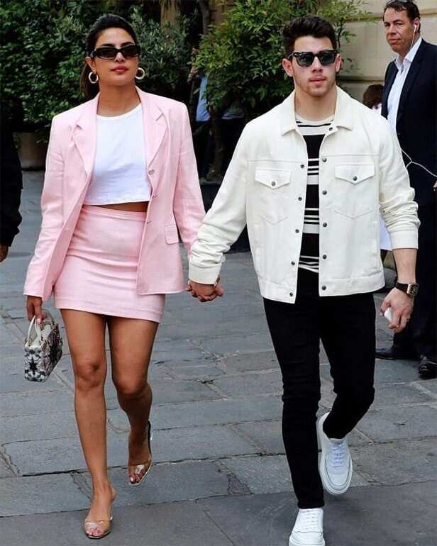 Priyanka Chopra and Nick Jonas flaunt ritzy outfits in Paris | Filmfare.com