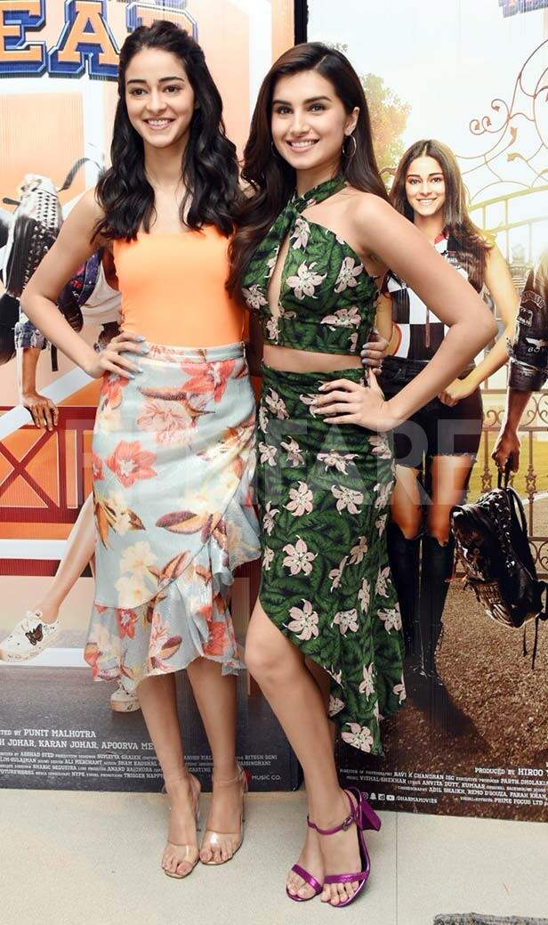 Tara Sutaria and Ananya Pandey’s latest looks are perfect for a beach ...