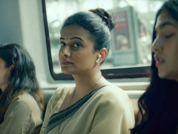 Jawan: 20 Stills from the action-packed trailer of Shah Rukh Khan ...