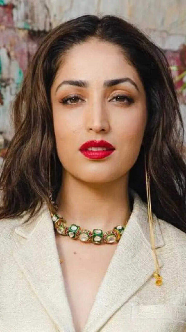 8 Times Yami Gautam Aced The Classic Red Lips