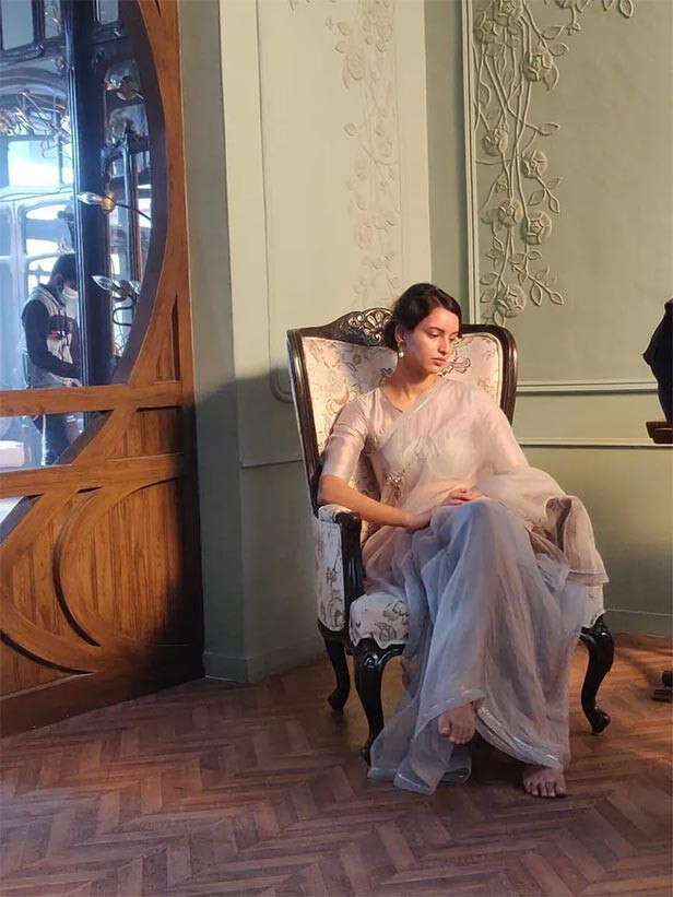 Triptii Dimri’s fashion in Qala is the definition of elegance, take a ...