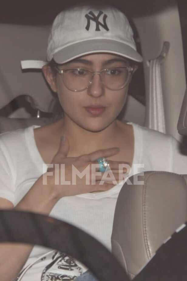 Sara Ali Khan Clicked At The Airport Recently