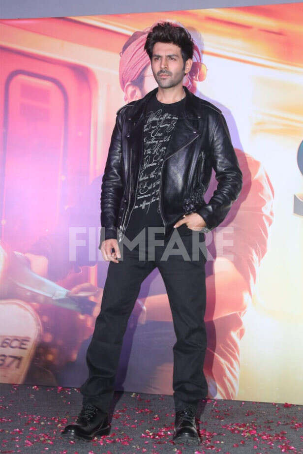 Check out these stunning pictures from the trailer launch of Shehzada ...