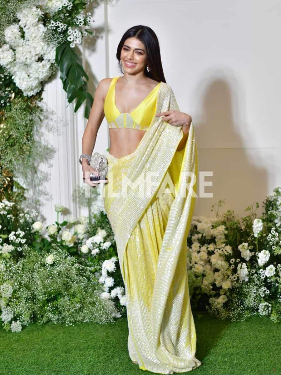 Kriti Sanon Aditya Roy Kapur And More Grace Manish Malhotras Star