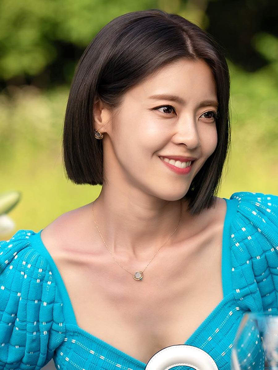 New My Demon stills offer a sneak peek into Kim Yoo-jung's contract ... New My Demon stills offer a sneak peek into Kim Yoo-jung's contract ...