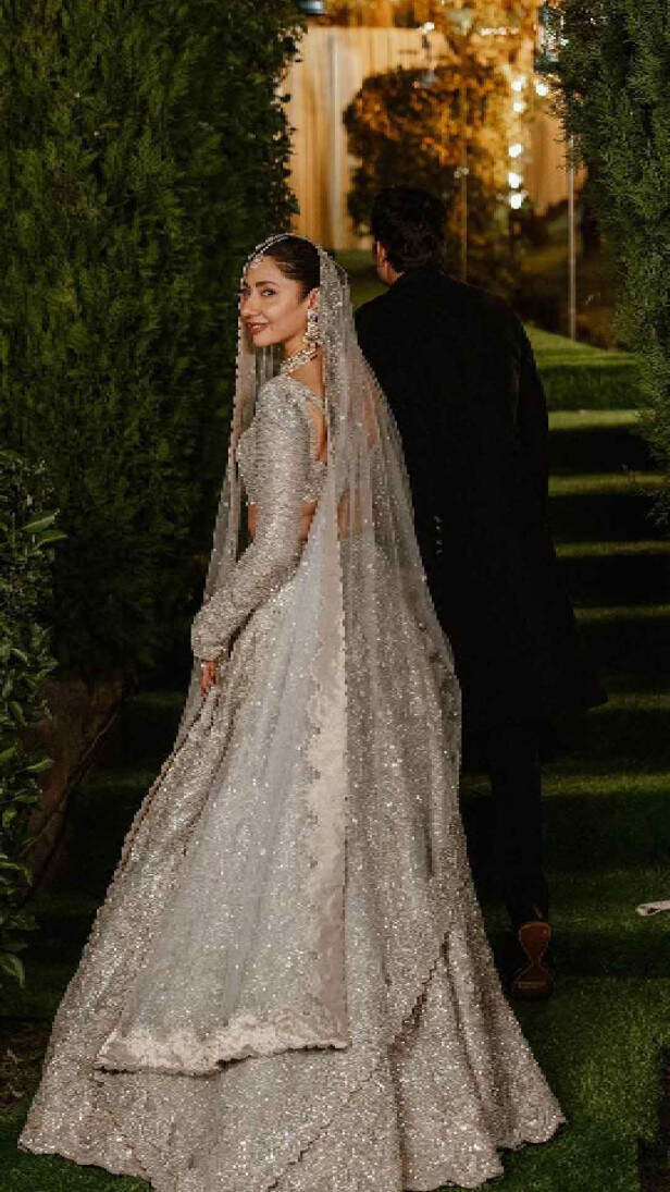Mahira Khan looks straight out of a fairytale in her wedding ensemble ...