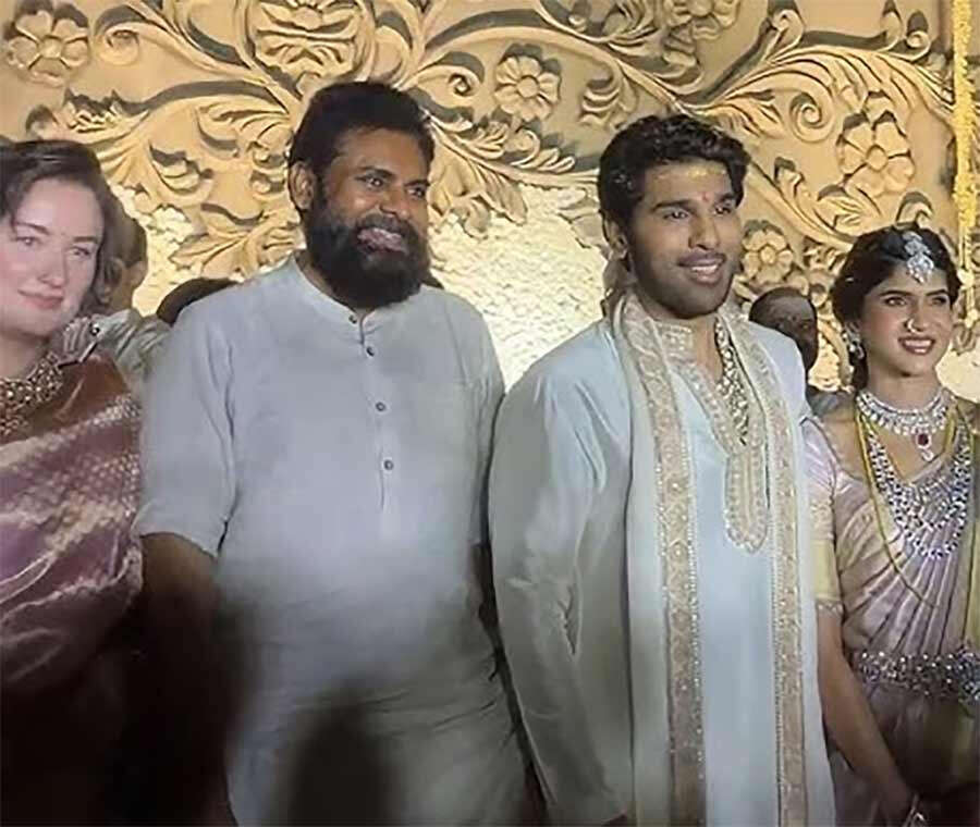 Photos: South Bigwigs Grace Allu Sirish and Nayanika Reddy’s Wedding ...