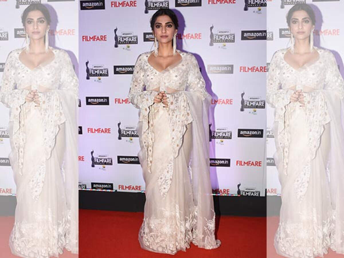 Sonam Kapoor In Lehenga In Aisha